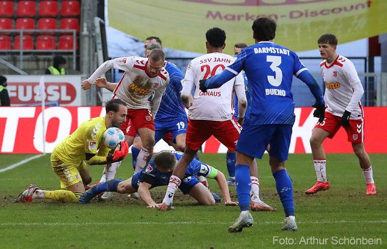 SSV Jahn Regensburg vs. SV Darmstadt 98 - da.news
